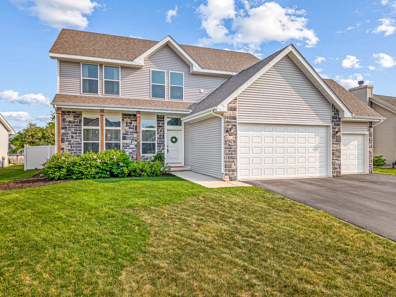 4603 Glen Echo Way Rockton, IL Monroe Homes